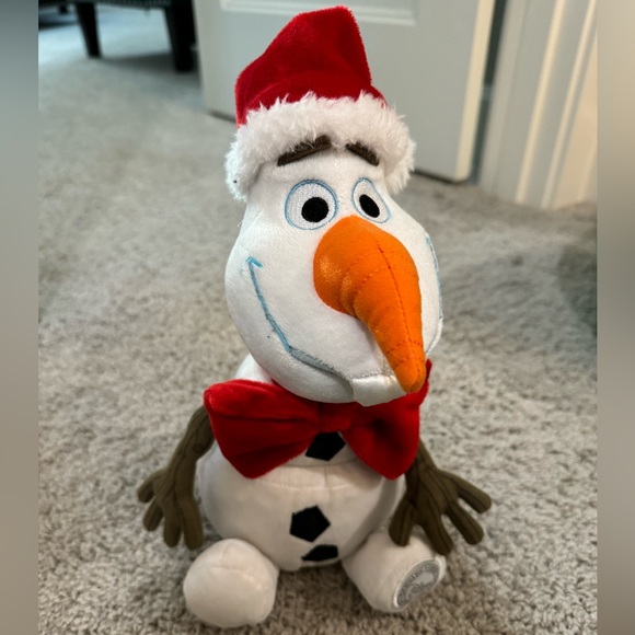 Disney | Toys | Olaf Stuffed Plush | Poshmark